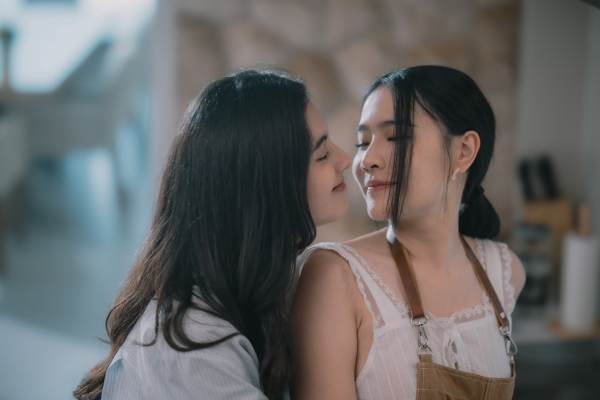 ซีรีส์ “Roller Coaster : รักขบวนนี้หัวใจเกือบวาย” สาดเคมีเขย่าใจ ...